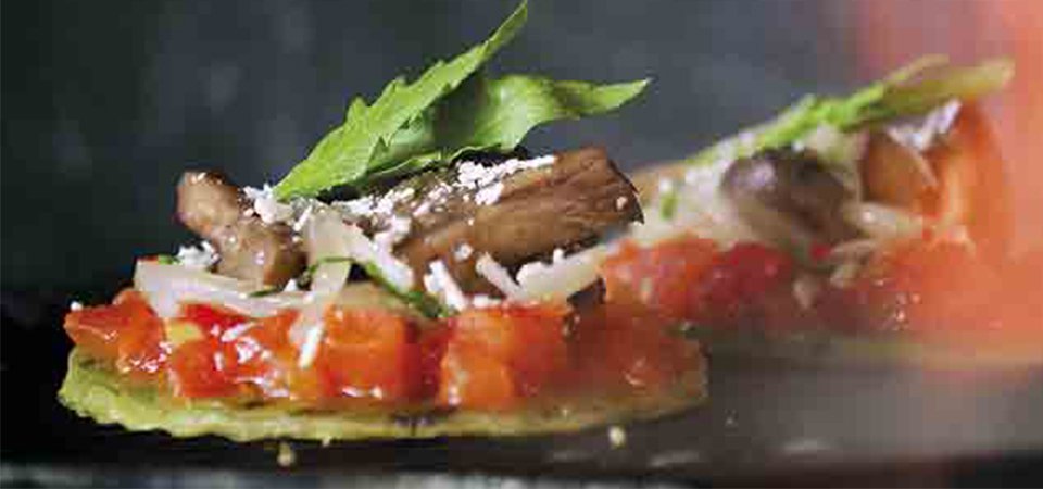 Huarache de nopal con champiñones | Chef Oropeza