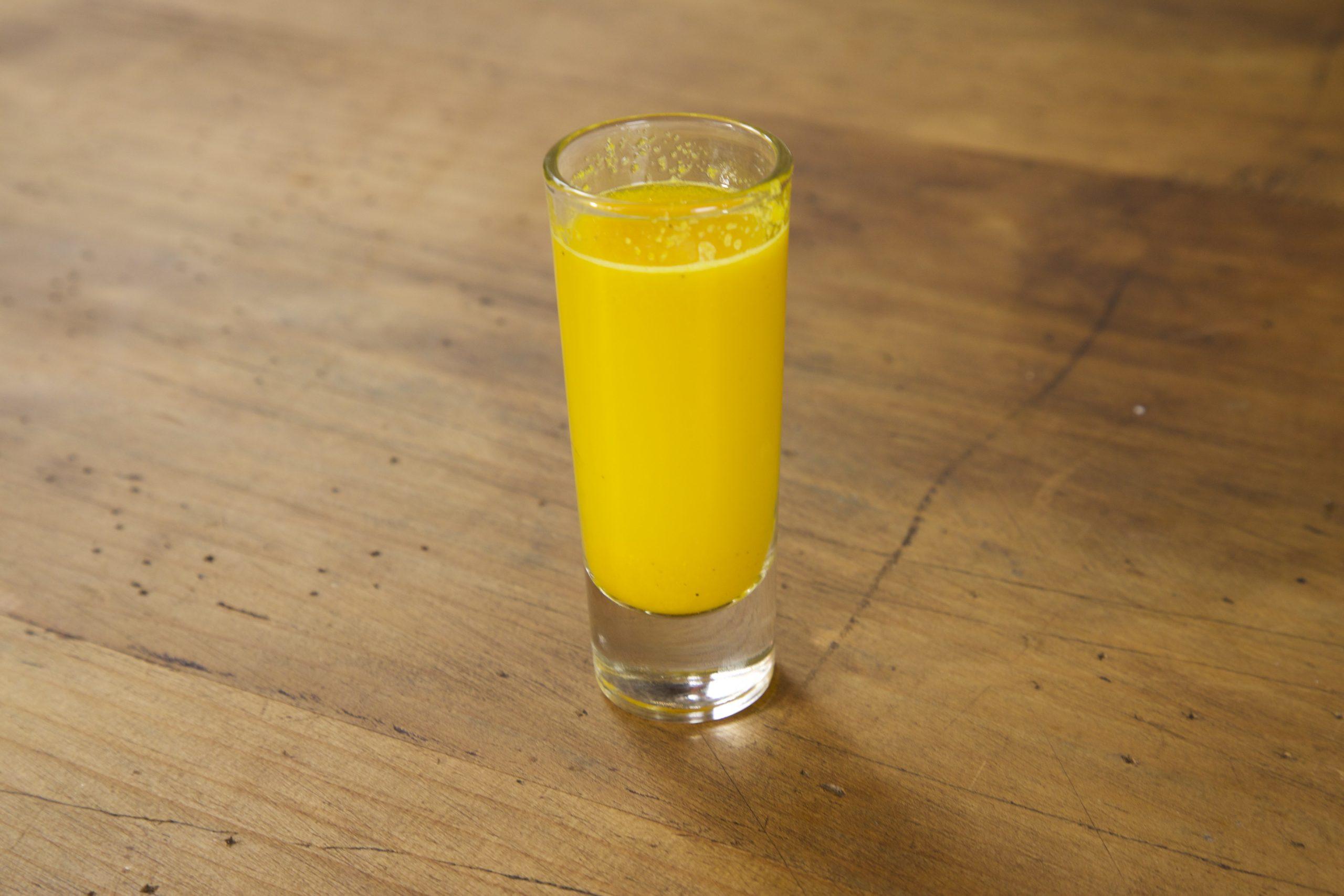 Shot de Jengibre Curcuma y Limon | Chef Oropeza