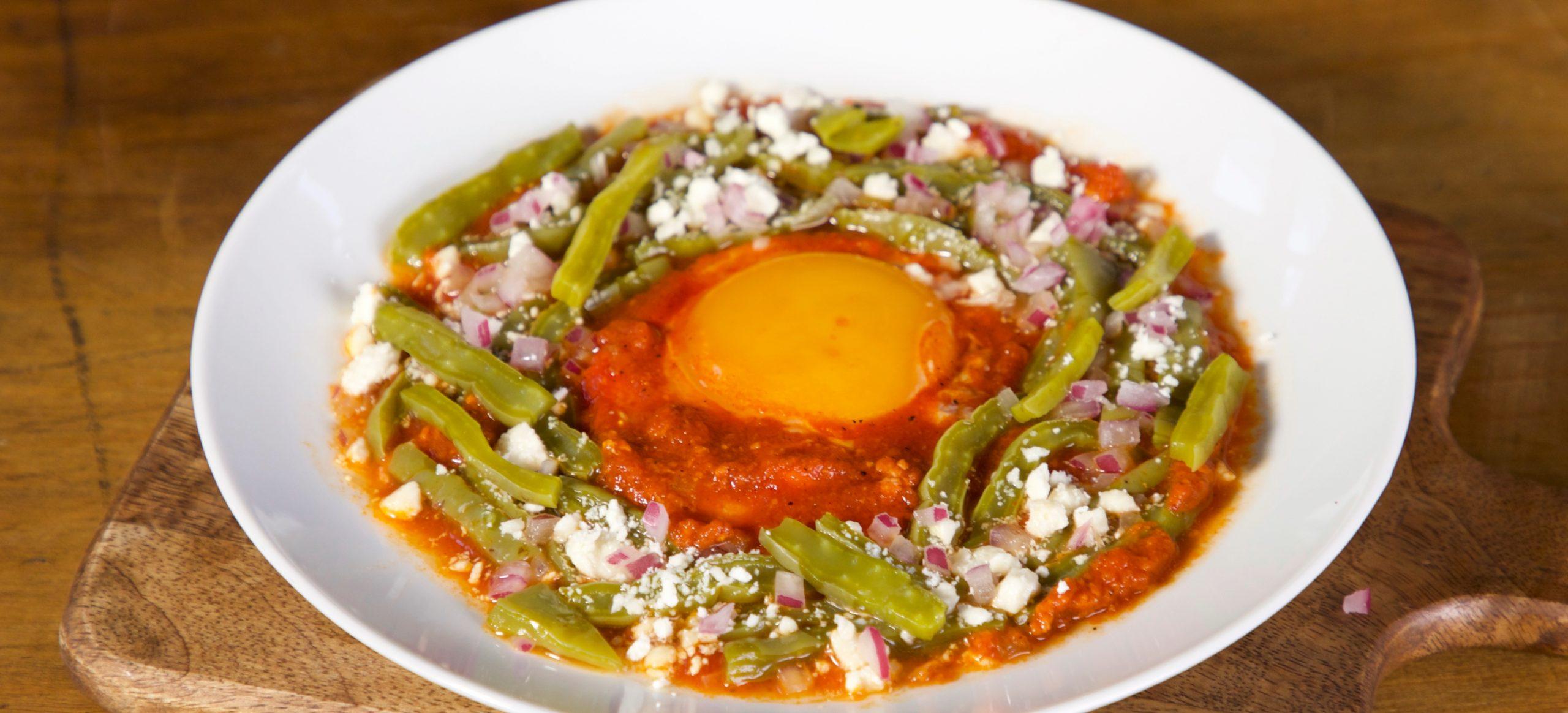 Nopales Navegantes con Huevos | Chef Oropeza